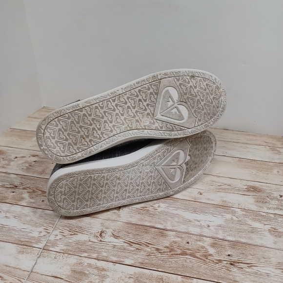 Roxy | Shoes | Roxy Slip On Canvas Like Loafers Grey Gray Black White ...